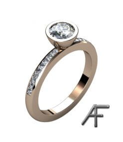 enstensring med charnier infattning med diamant eller färgsten